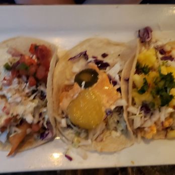 RED STAR TACO BAR - Updated July 2024 - 329 Photos & 482 Reviews - 513 ...