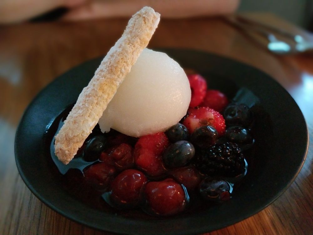 PERRY ST - 1666 Photos & 1000 Reviews - 176 Perry St, New York, New ...