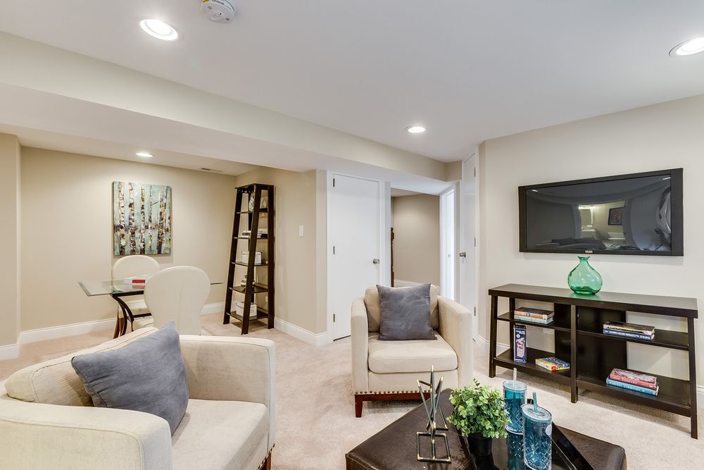 GDM DESIGN - Updated December 2025 - 3196 Doolittle Dr, Northbrook ...