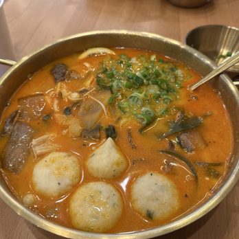 MALA TOWN - Updated June 2025 - 838 Photos & 554 Reviews - 438 Barber ...