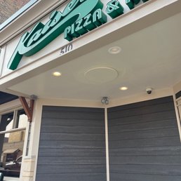 KAISER’S PIZZA & PUB - Updated March 2025 - 133 Photos & 228 Reviews ...