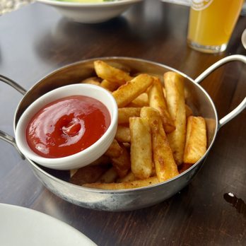 HOOKED MARKET & KITCHEN - Updated December 2025 - 389 Photos & 200 ...