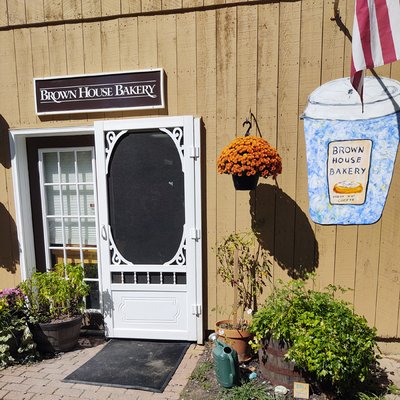 BROWN HOUSE BAKERY - Updated June 2025 - 12 Photos & 12 Reviews - 613 ...