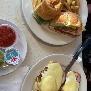 YANKEE CLIPPER DINER - Updated May 2024 - 176 Photos & 183 Reviews ...