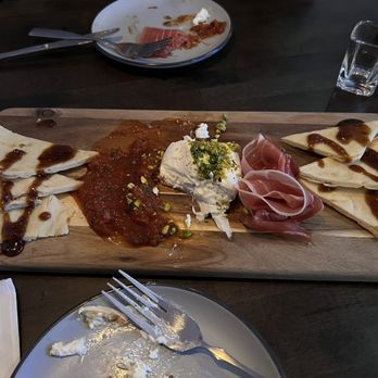 TOWNE TAVERN - Updated May 2024 - 33 Photos & 36 Reviews - 3138 ...