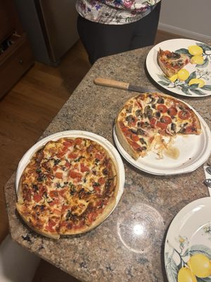 MATTHEWS L3 PIZZERIA - Updated October 2025 - 1517 Rock Spring Rd, Bel ...