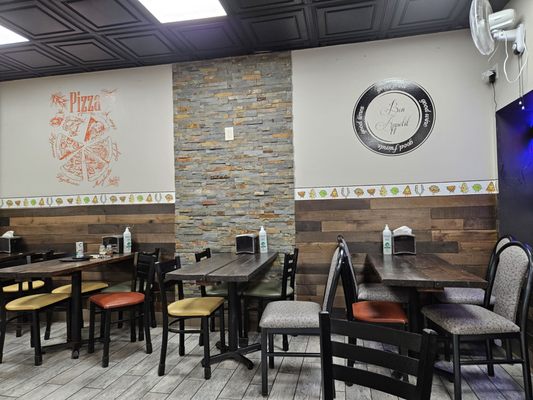 THE MAC SHACK & SPECIALTIES - Updated December 2025 - 35 Photos & 38 ...