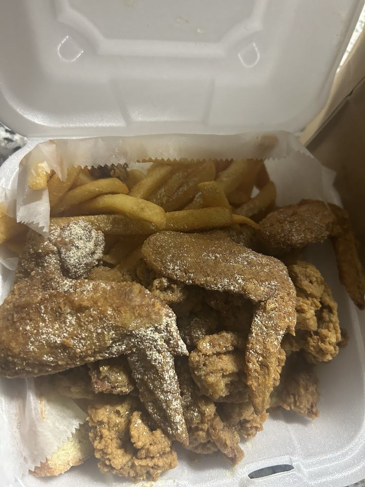 J & J FISH AND CHICKEN - Updated December 2025 - 33 Photos - 405 ...