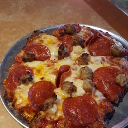 TOPPERS PIZZA PLACE - Updated December 2025 - 428 Photos & 714 Reviews ...