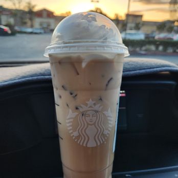 STARBUCKS - Updated November 2024 - 163 Photos & 259 Reviews - 3312 La ...