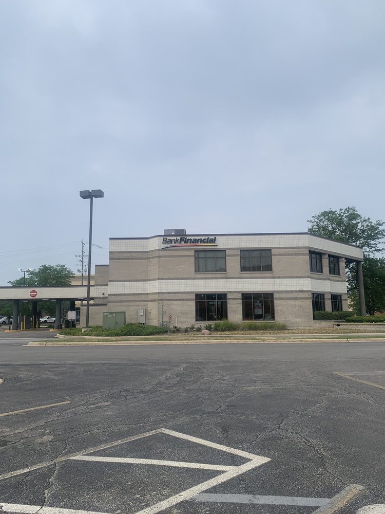 BANKFINANCIAL - Updated August 2025 - 3443 W Touhy, Lincolnwood ...