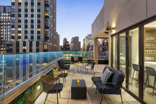 A TO Z ROOFTOP ON THE FIFTH - 46 Photos & 19 Reviews - 16 E 39th St ...