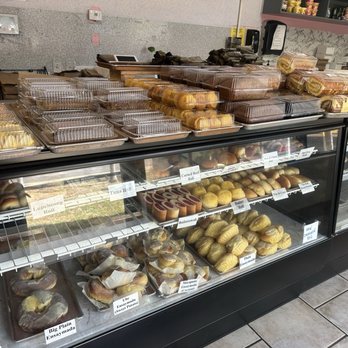 NANDING’S BAKERY - Updated March 2025 - 493 Photos & 396 Reviews - 94 ...