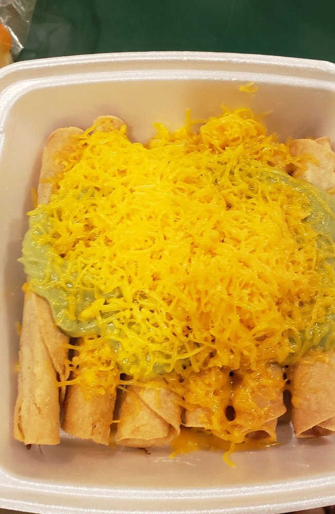 POLIBERTOS TACO SHOP - 40 Photos & 58 Reviews - 4310 W Glendale Ave ...