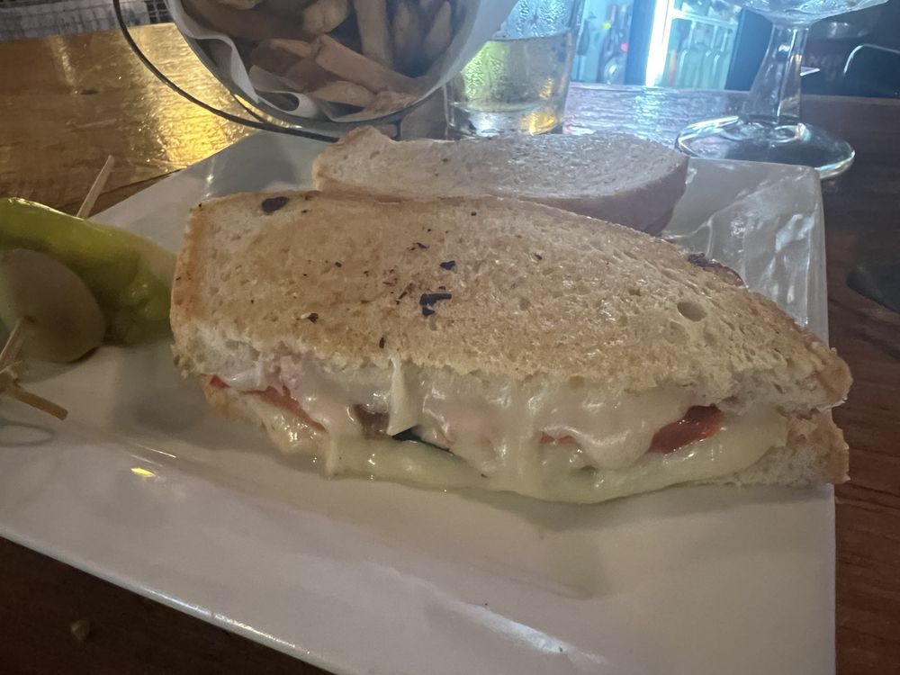 LOOSE MOOSE BAR & GRILL - Updated August 2025 - Baxter Park Rd ...