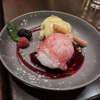 DIVAN RESTAURANT - Updated August 2024 - 308 Photos & 196 Reviews ...