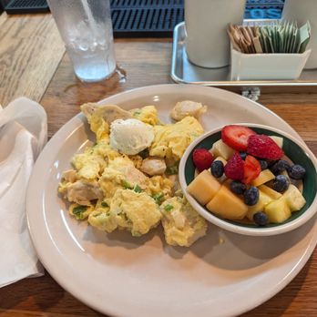 BANTAM AND BIDDY - Updated January 2025 - 488 Photos & 707 Reviews - 1544 Piedmont Ave NE ...