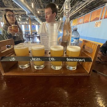 SLOOP BREWING @ THE FACTORY - Updated July 2024 - 451 Photos & 210 ...