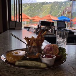 TAVERN ON THE SQUARE - Updated July 2025 - 270 Photos & 331 Reviews ...