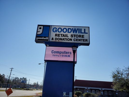 PALMETTO GOODWILL - 26 Photos & 20 Reviews - 6603 Rivers Ave, North ...
