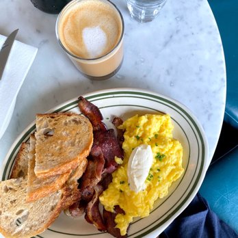 MILOU - Updated September 2024 - 114 Photos & 36 Reviews - 1375 Dundas ...