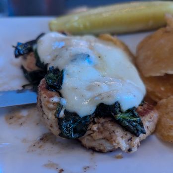 SIDELINES SPORTS BAR AND GRILL - Updated December 2025 - 245 Photos ...