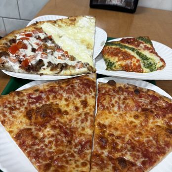 KRISPY PIZZA - Updated October 2024 - 339 Photos & 405 Reviews - 7112 ...