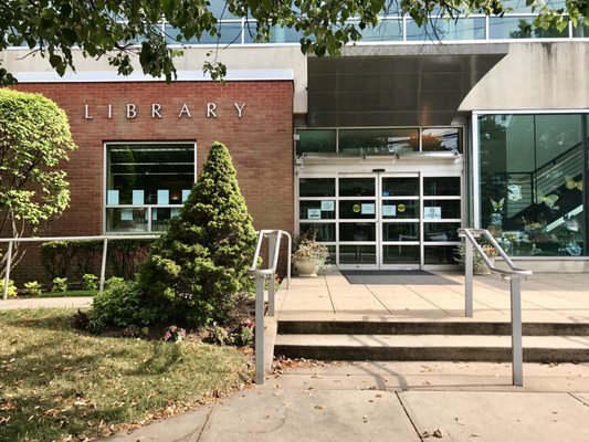 OCEANSIDE LIBRARY - Updated December 2025 - 12 Reviews - 30 Davison Ave ...