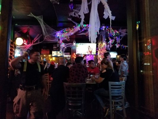 SWIGGS - Updated June 2026 - 27 Photos & 29 Reviews - 50 East Central ...