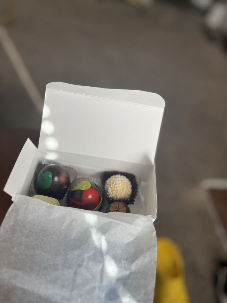 FOR THE LOVE OF CHOCOLATE - 137 Photos & 199 Reviews - 3136 W Cary St ...