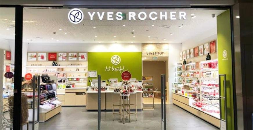 YVES ROCHER - Avenue du Plan de Campagne, Cabriès, Ain, France ...