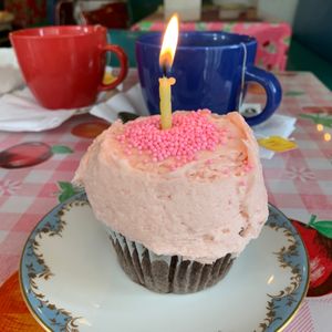 STRAWBERRY PLACE - 404 Photos & 601 Reviews - Breakfast & Brunch - 72 S ...