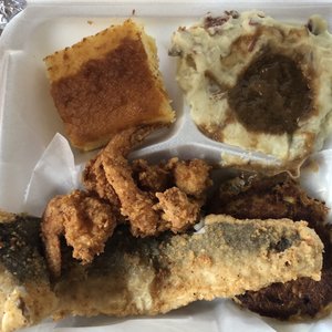 MS GIRLEE’S KITCHEN - 62 Photos & 44 Reviews - 4809 Parker St, Richmond ...