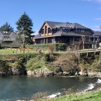 SPINNAKERS BREWPUB - Updated July 2025 - 120 Photos & 241 Reviews - 308 ...