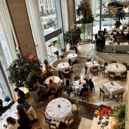 AVRA ROCKEFELLER CENTER - Updated July 2025 - 567 Photos & 247 Reviews ...