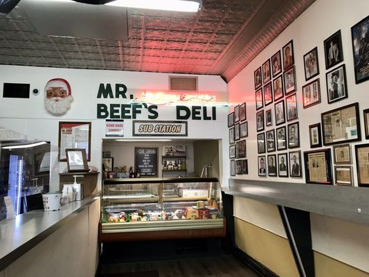 MR. BEEF - Updated September 2025 - 968 Photos & 718 Reviews - 666 N ...