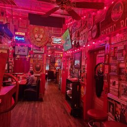 THE RED BAR - Updated July 2025 - 710 Photos & 1084 Reviews - 70 Hotz ...