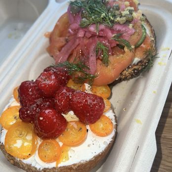 LAYLA BAGELS AND COFFEE - Updated May 2024 - 698 Photos & 406 Reviews ...