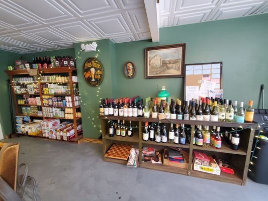 THE LIAR’S BENCH - Updated October 2025 - 144 S Big Horse Creek Rd ...