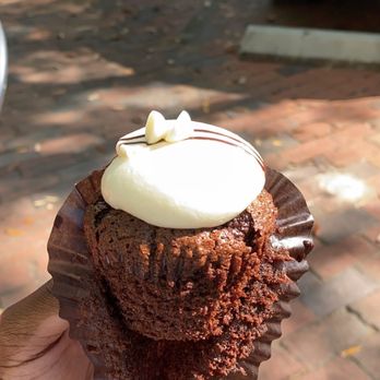 PATTICAKES IN THE VILLAGE - Updated September 2024 - 76 Photos & 97 ...