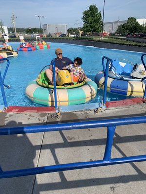 FUN PLEX - 12 Photos & 31 Reviews - 7003 Q St, Omaha, Nebraska - Water ...