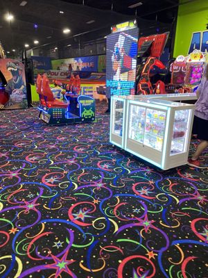 AIR RAID TRAMPOLINE PARK - Updated November 2025 - 10 Photos - 205 ...