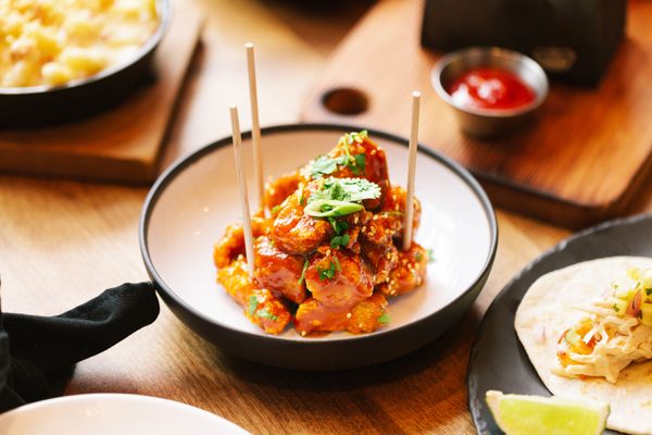 VILLAGE TAPHOUSE - 183 Photos & 126 Reviews - 900 Main Street, West ...