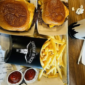 GOTHAM BURGER SOCIAL CLUB - Updated December 2024 - 309 Photos & 177 ...