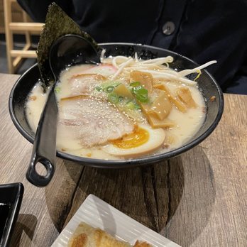 CUBE RAMEN AND ASIAN CUISINE - Updated July 2025 - 153 Photos & 147 ...