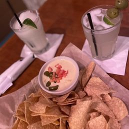 WATERLOO ICE HOUSE ESCARPMENT - Updated June 2025 - 227 Photos & 312 ...