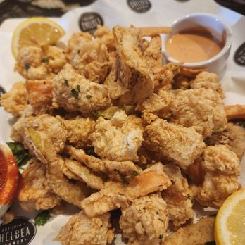 CHELSEA CORNER - Updated January 2025 - 748 Photos & 590 Reviews - 4830 ...