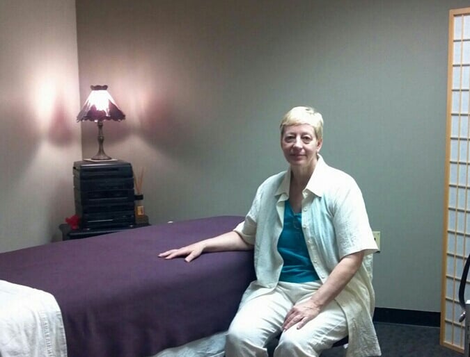 VICKI LYNN FERGUSON, MAA, LMT, BCTMB,THERAPEUTIC & ONCOLOGY MASS ...