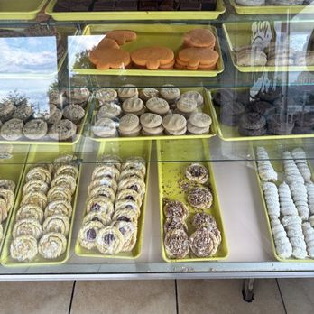 MILTON QUALITY BAKERY - Updated July 2025 - 88 Photos & 199 Reviews ...