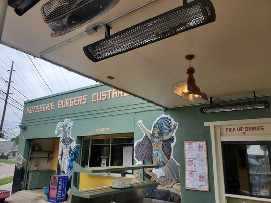 LOU’S - 111 Photos & 137 Reviews - Bars - 1900 E Cesar Chavez St ...